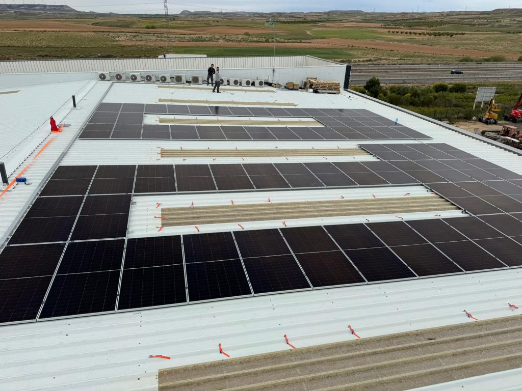 Instalación de autoconsumo fotovoltaico para empresas - Zortec